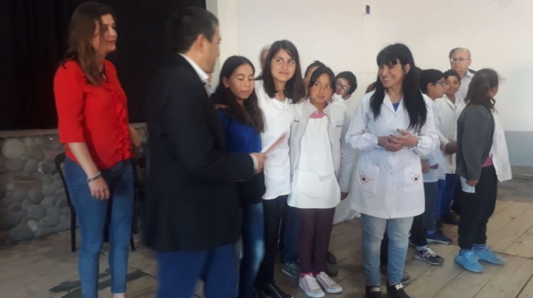 BOWEN TIENE HISTORIA: SE PRESENTÓ EL MANUAL ‘HISTORIA DE BOWEN ...