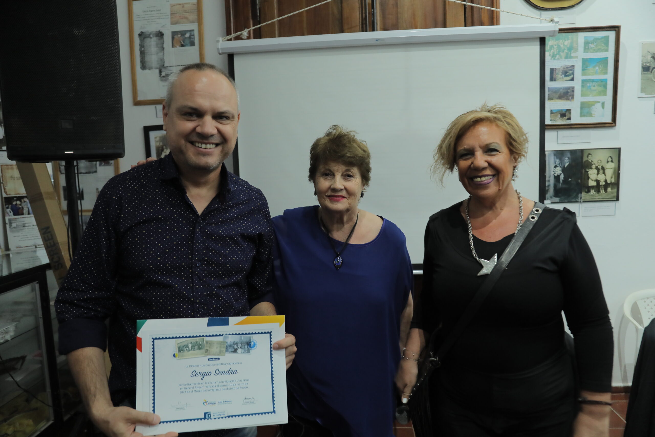 SERGIO SENDRA DIO UNA CHARLA SOBRE INMIGRACIÓN UCRANIANA | Radio FM ...